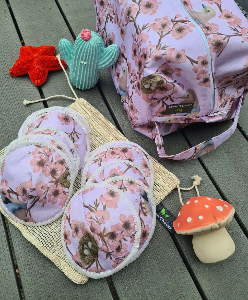Breast pump bag store