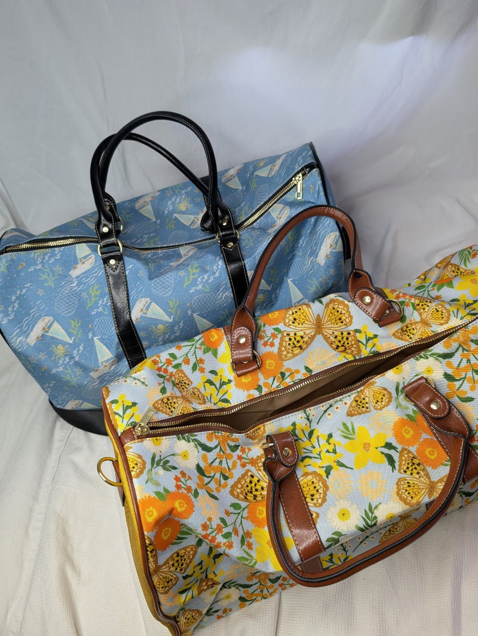 Hospital Bag for Maternity & Beyond Carryall Bag – Green Cheeks